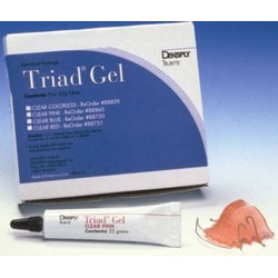 Triad Gel Clear Pink (4-Pack) : 歯科材料の輸入通販:スマイルUS